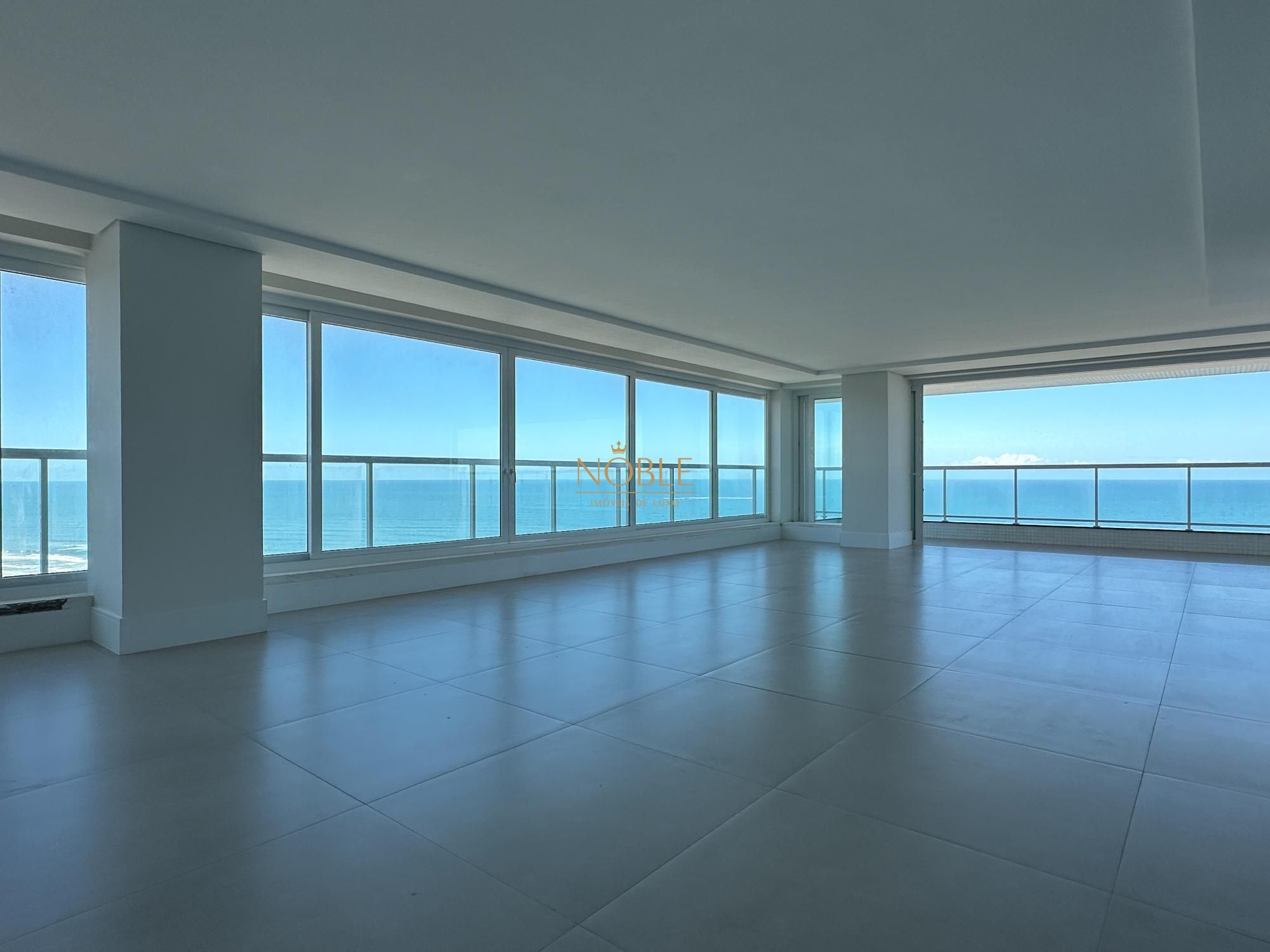 Apartamento com 296m², 4 dormitórios, 4 suítes, 3 vagas no Infinity ...