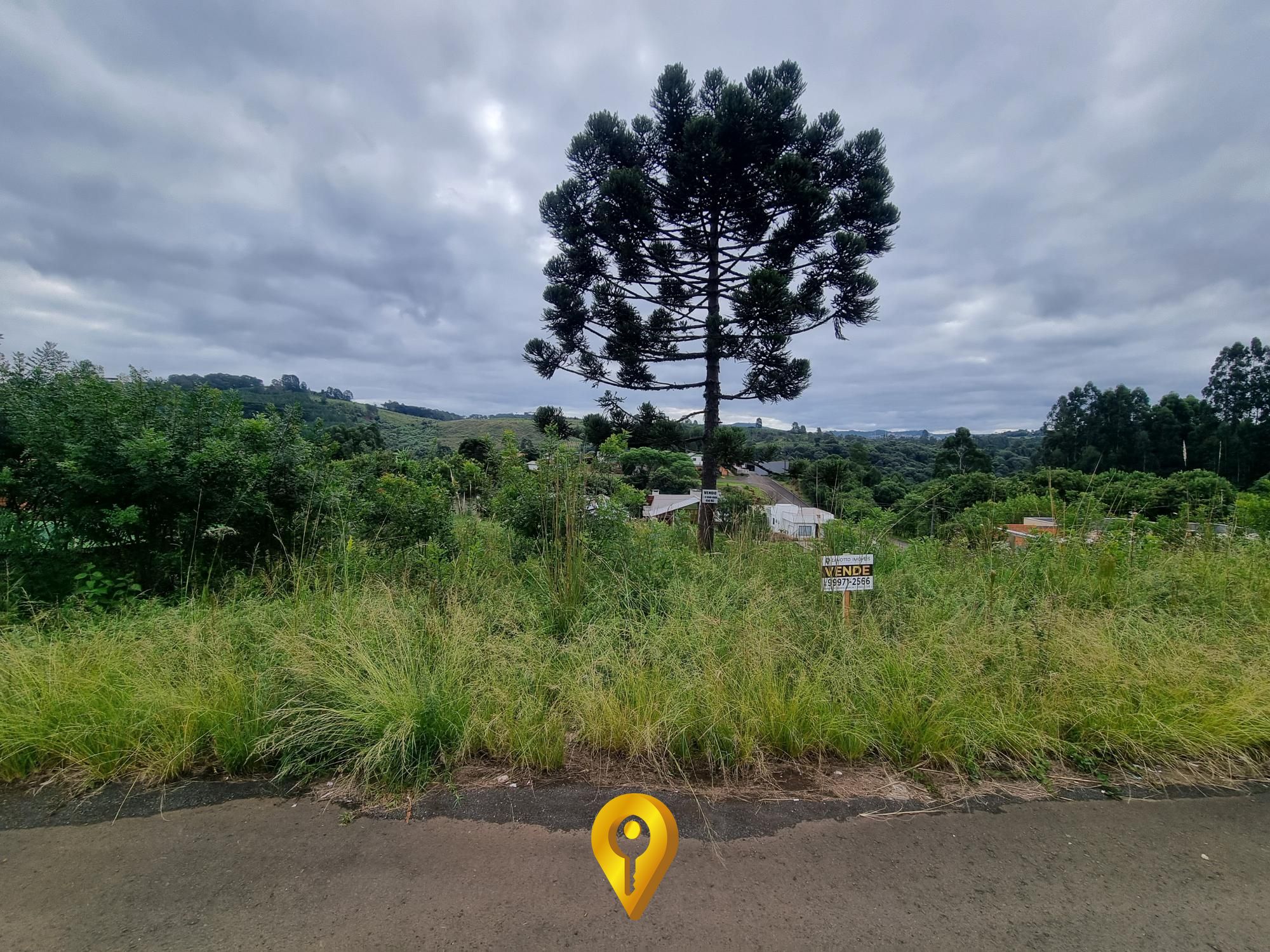 Terreno / Lote a Venda em Caçador, R$ 185.000,00