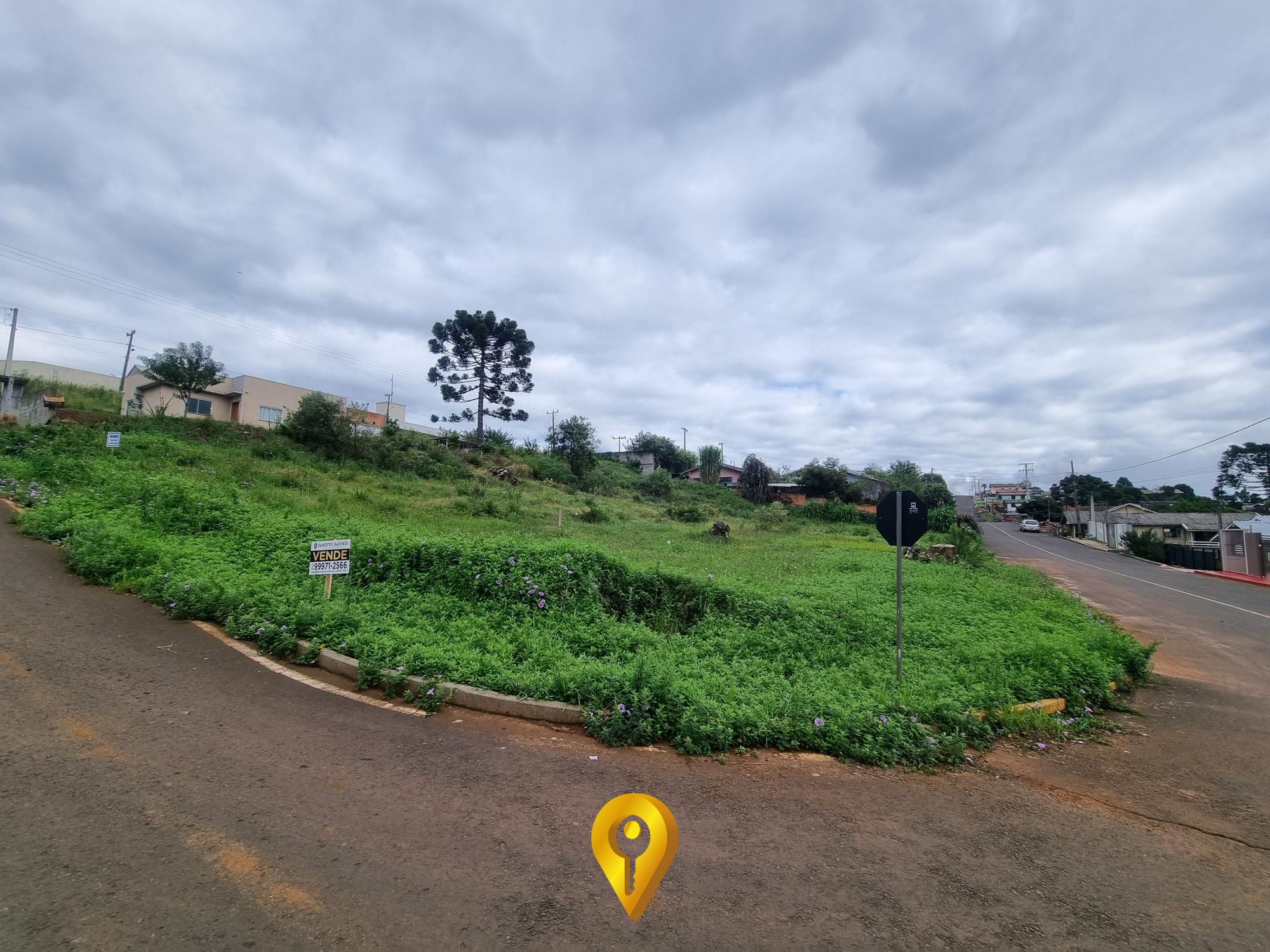 Terreno / Lote a Venda em Caçador, R$ 280.000,00